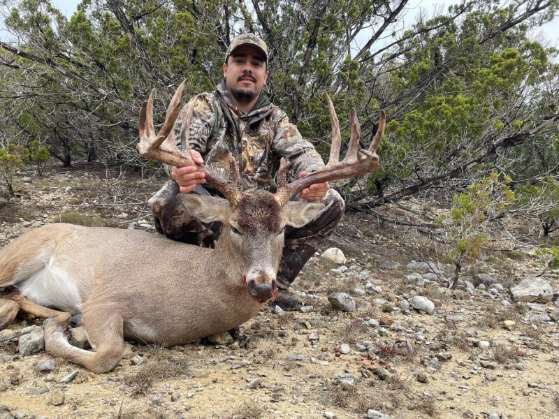 Texas Whitetail Deer Hunts in Hill Country | Rancho Madrono